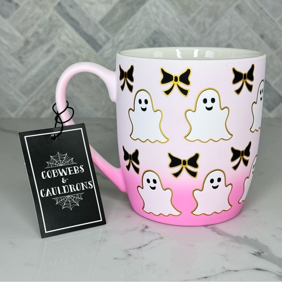 cobwebs & cauldrons | Holiday | New Cobwebs Cauldrons Ghost And Bows ...